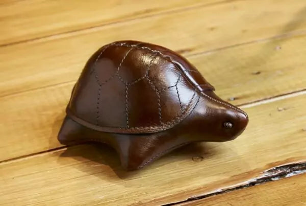 Leather Tortoise - Mini (Pre-Order) – Hunt